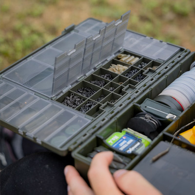 Boite a accessoires fox edges medium tackle box complete – Chrono Carpe